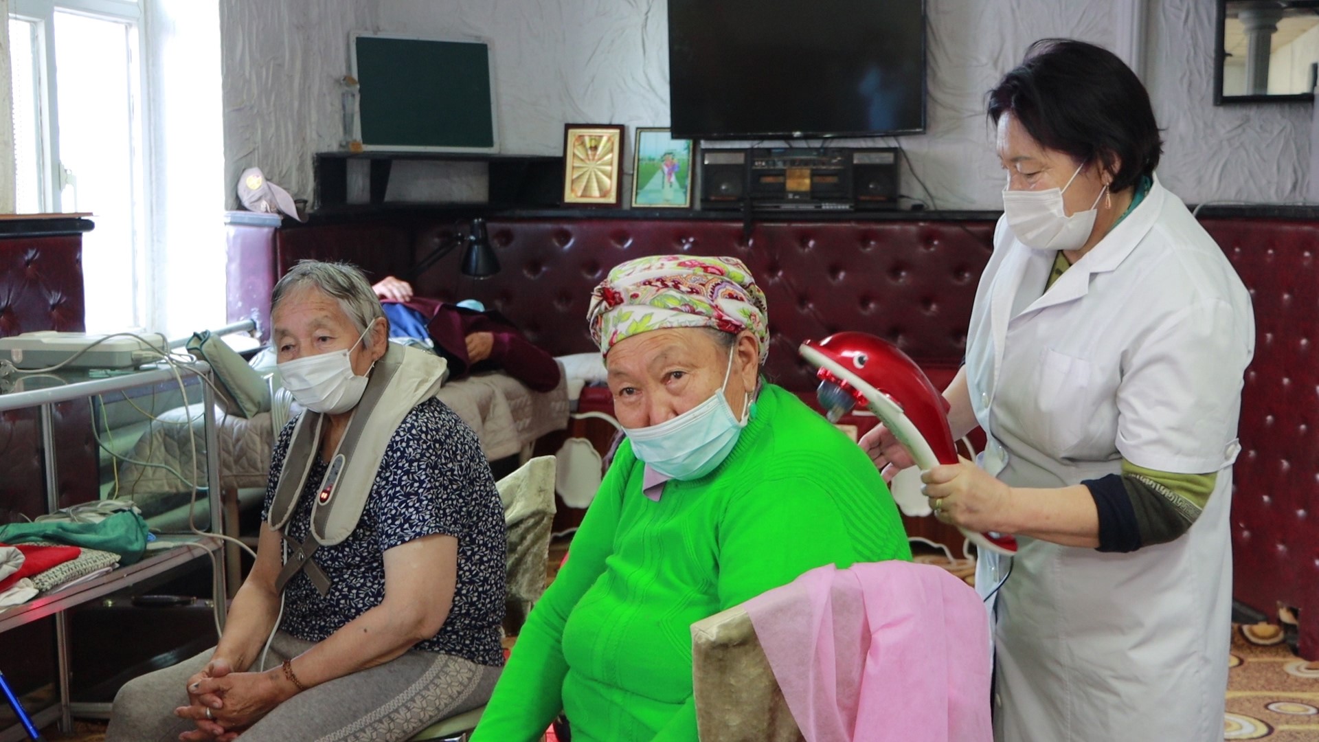 Ахмад настанд зориулсан өдрийн болон явуулын үйлчилгээнд 2018 оноос